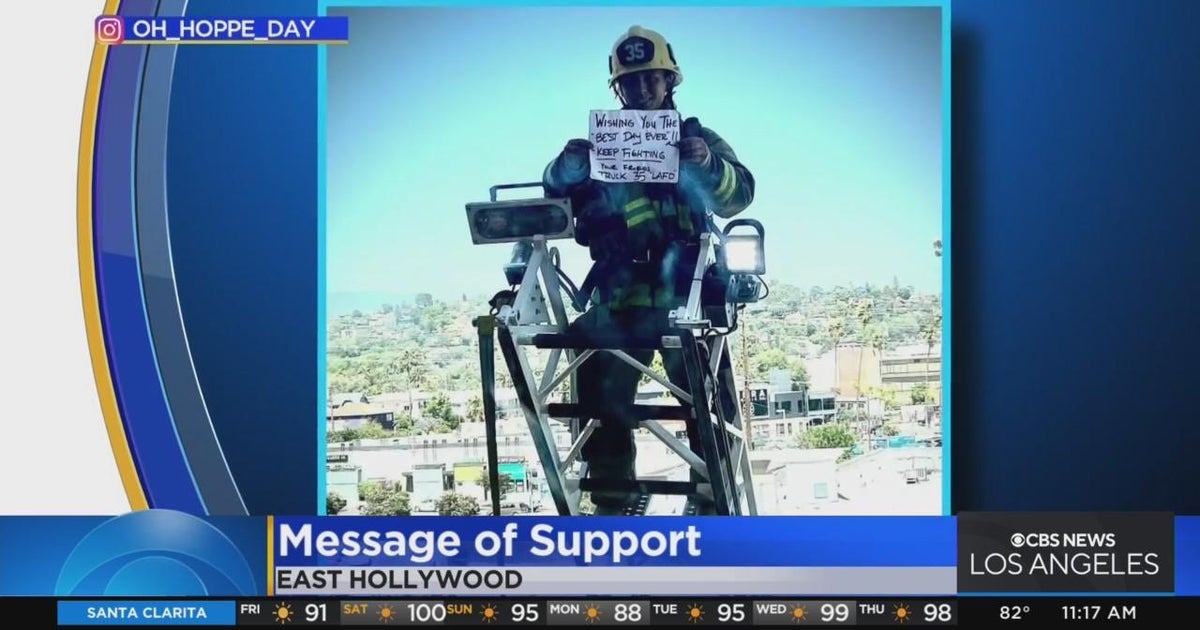 LAFD Station 35 continues tradition by showing messages of support for ...