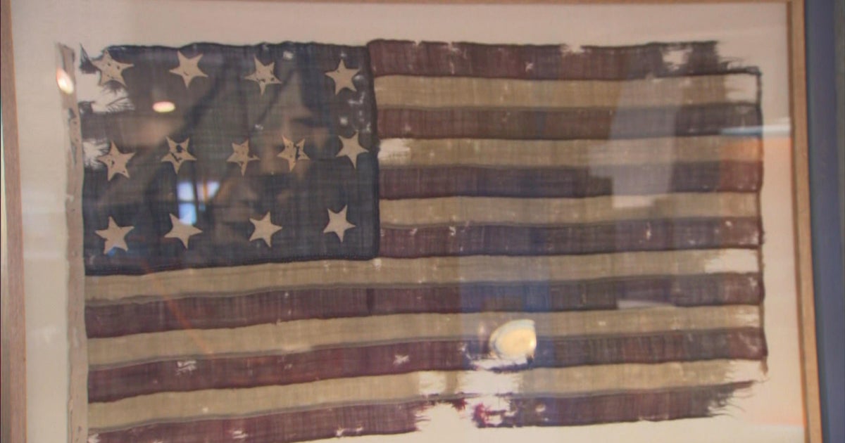 Rare 13-star American Revolutionary War flag on display in Boston - CBS ...