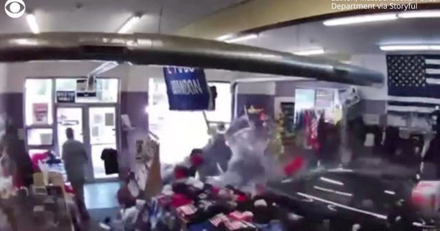Car crashes into pro-Trump store - CBS News