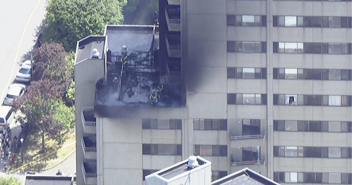 Elderly man rescued from high-rise fire in Revere - CBS Boston
