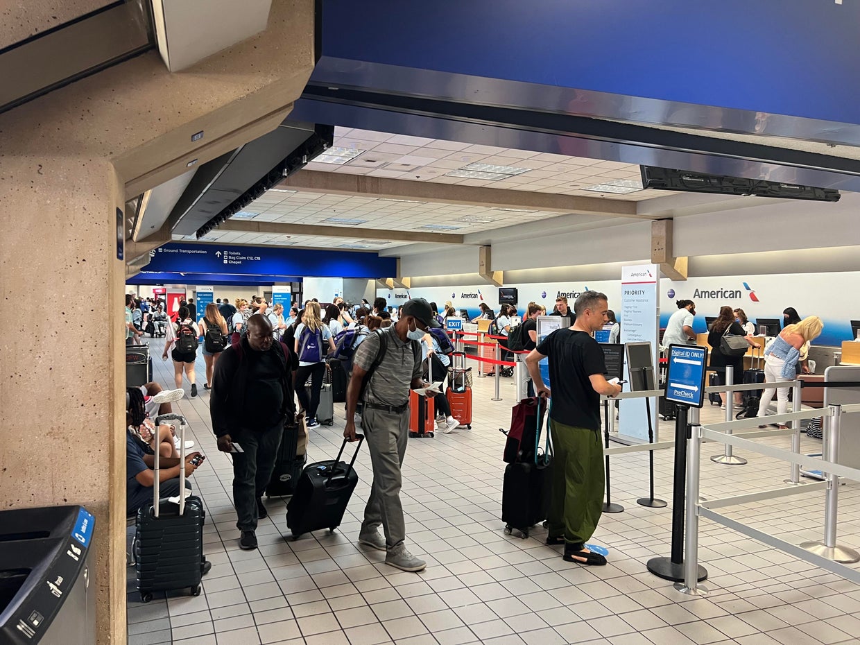 Over 1.13 million people expected to travel though DFW Airport over ...