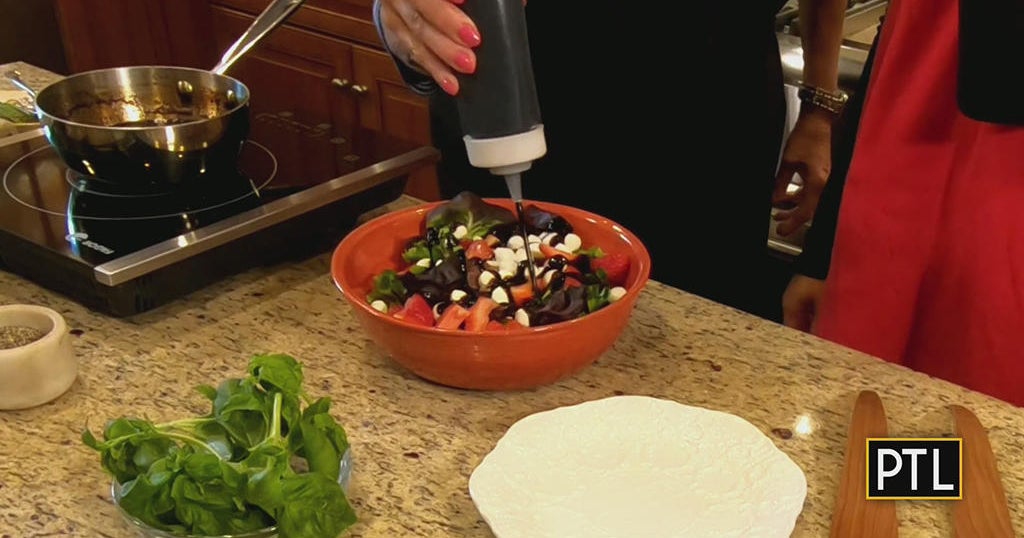 Cooking With Rania: Strawberry Caprese Salad - CBS Pittsburgh