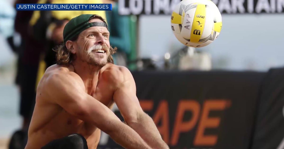 Jeremy Casebeer returns to home event for AVP Hermosa Beach Open - CBS ...