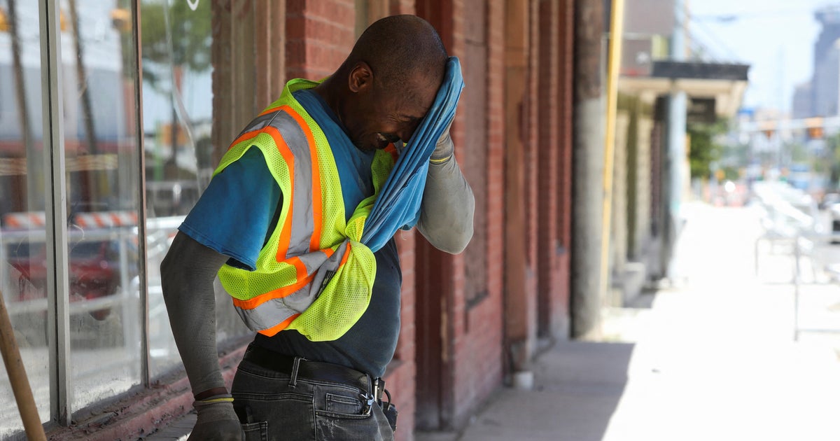 New report outlines impact, dangers of extreme heat waves - CBS San ...