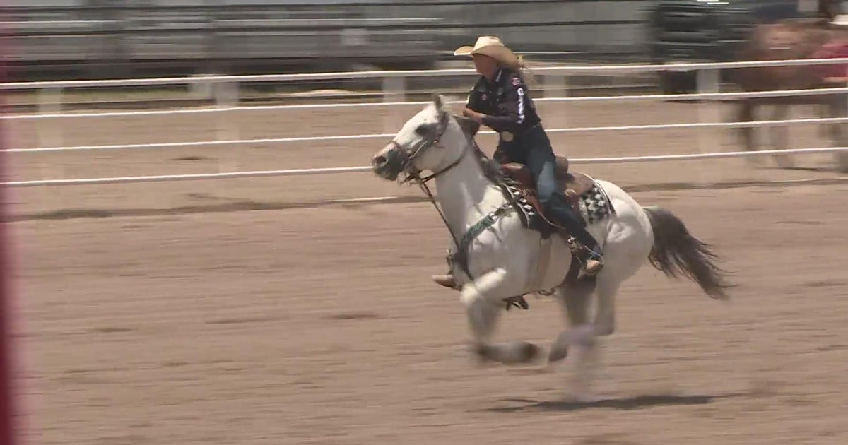 Cowgirls hope to dominate barrel racing at Cheyenne Frontier Days - CBS ...