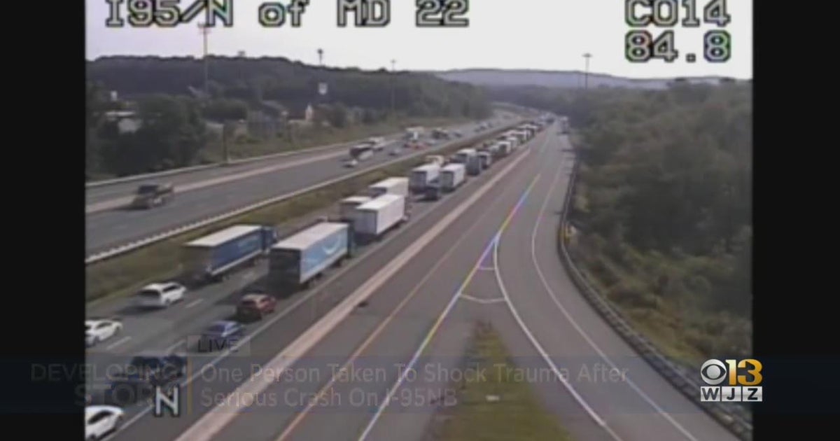 Multiple people hurt in traffic crash on Interstate 95 North - CBS ...