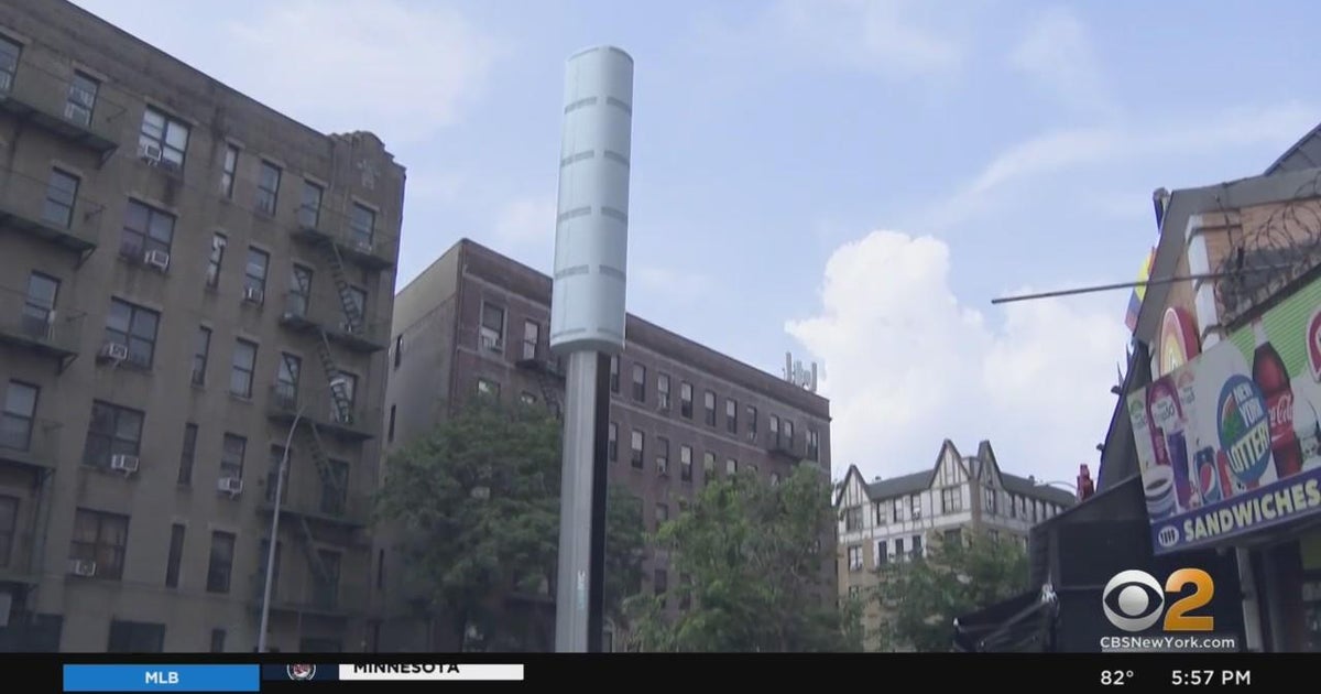New Link NYC 5G kiosks offer better connectivity - CBS New York