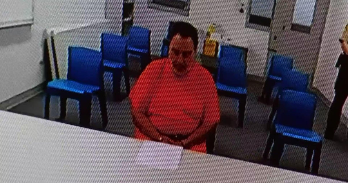 Nicolae Miu says he feared for his life in stabbings - CBS Minnesota Nicolae Miu says he feared for his life in stabbings - CBS Minnesota