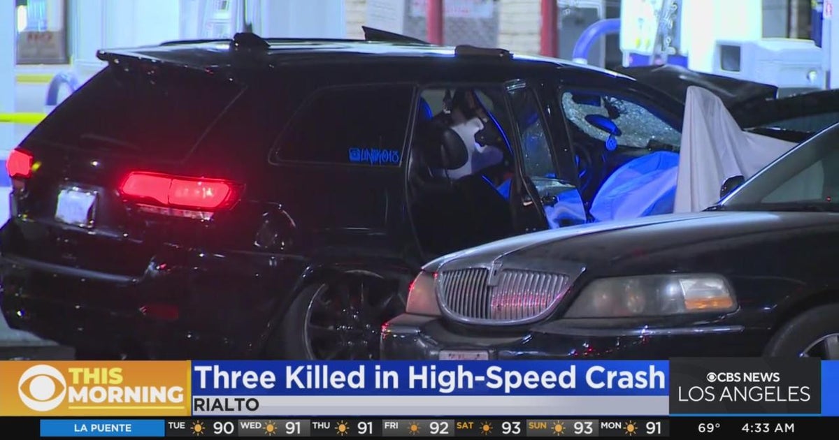 High-speed crash involving eight cars leaves three dead, two injured in ...