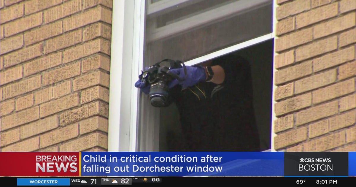 Child who fell out of Dorchester window in critical condition - CBS Boston