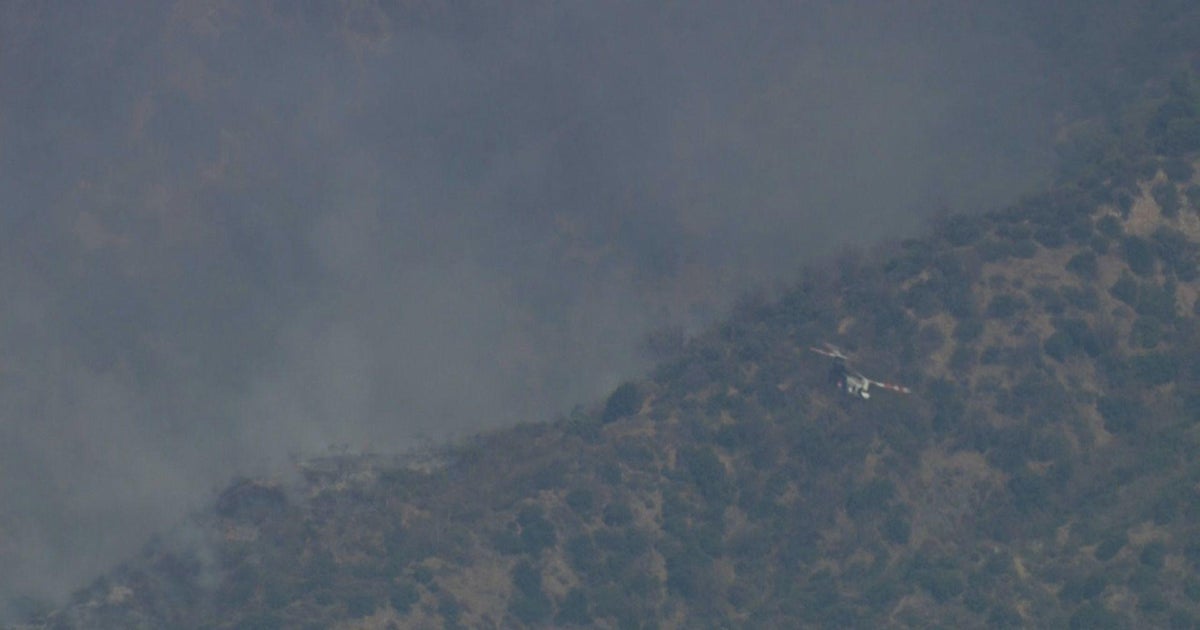 Ridge Fire in Azusa threatening nearby structures, grows to 10 acres ...