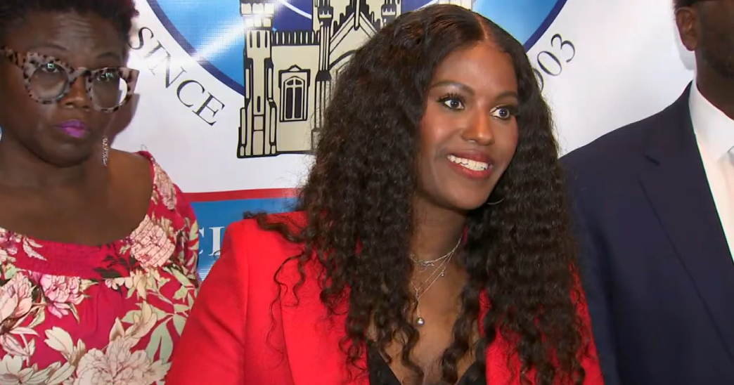 Chicago Teachers Union president Stacy Davis Gates rules out running ...