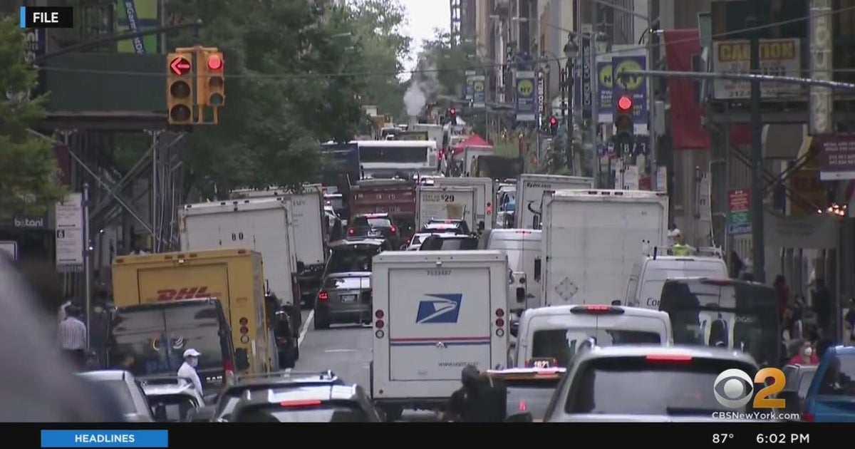 MTA holds first public hearing on congestion pricing plan - CBS New York