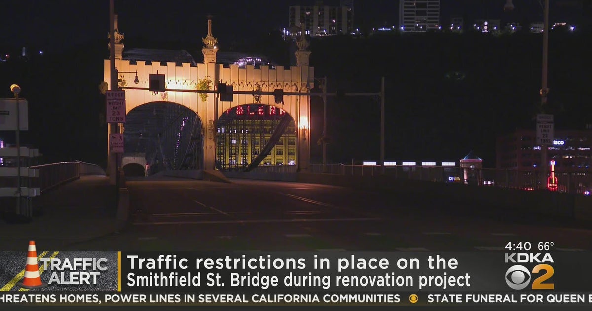 Smithfield Street Bridge undergoing restoration - CBS Pittsburgh