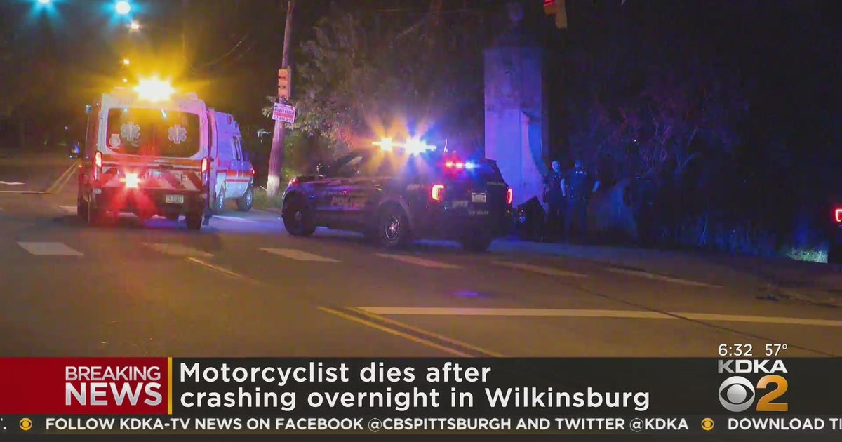 Motorcyclist dies after crash in Wilkinsburg - CBS Pittsburgh