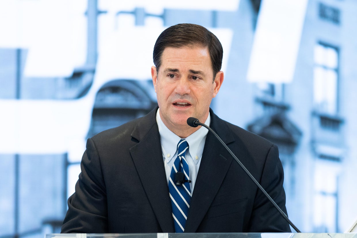 Special counsel's office contacted former Arizona Gov. Doug Ducey in ...