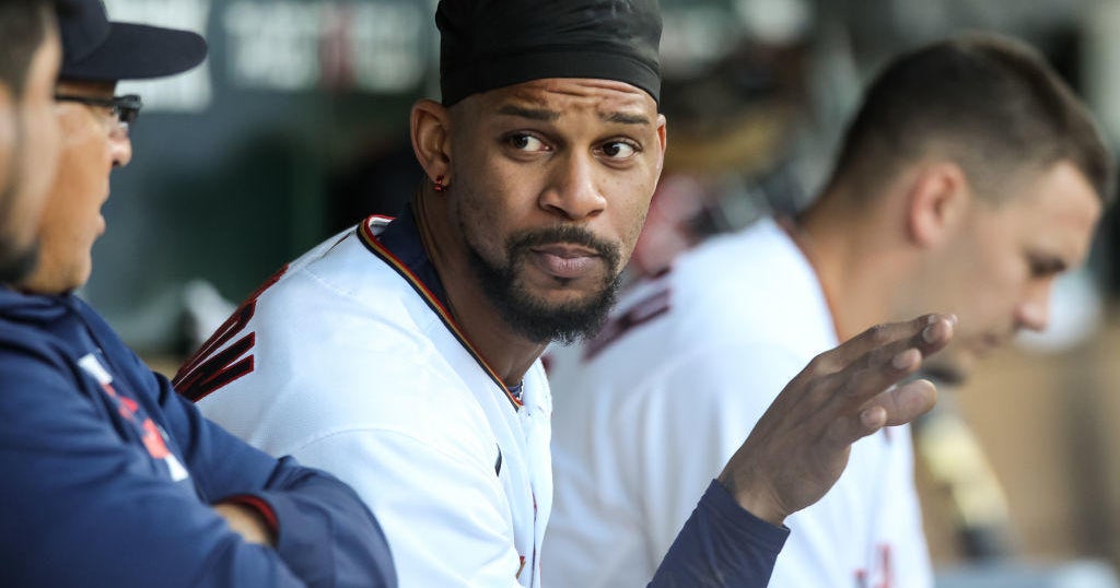 Twins star Byron Buxton set to have knee surgery, done for the season ...