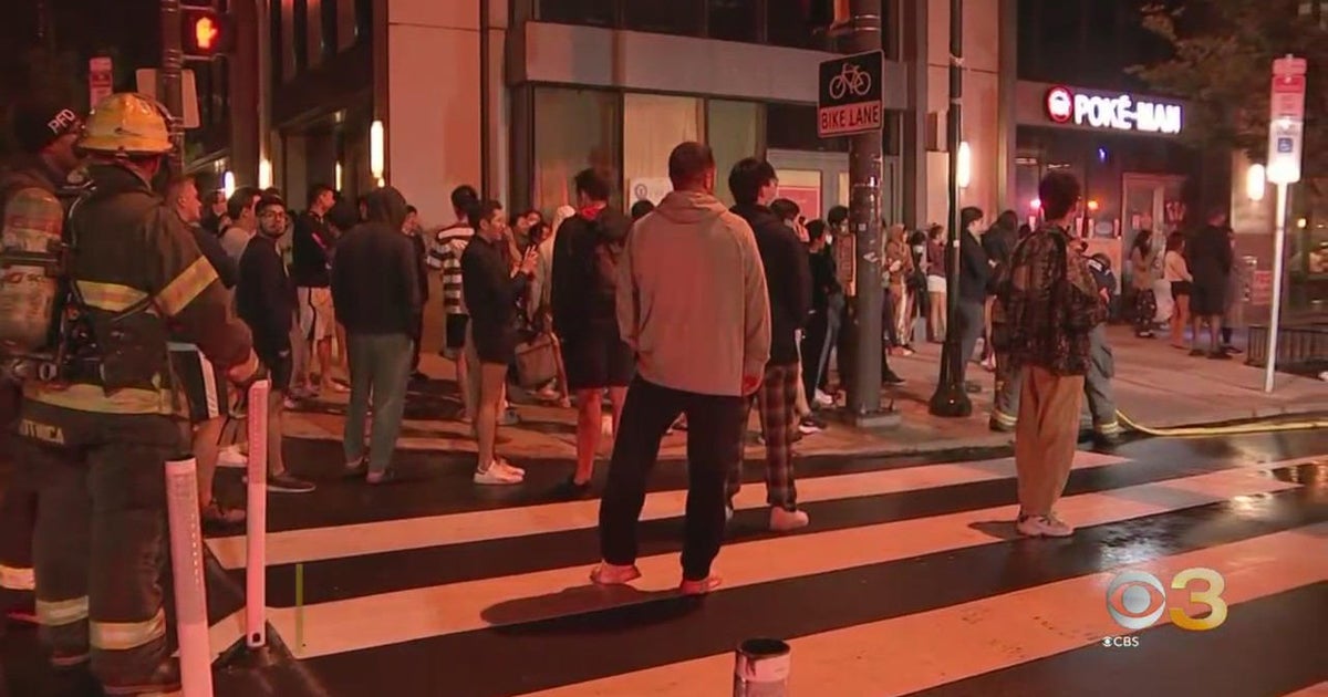 Fire at high-rise apartment building in University City, Philadelphia ...