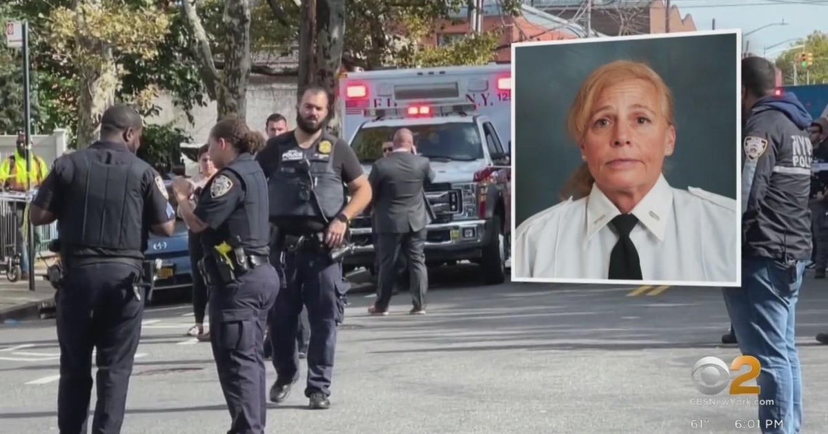 First responder community mourning FDNY EMS Lt. Alison Russo - CBS New York