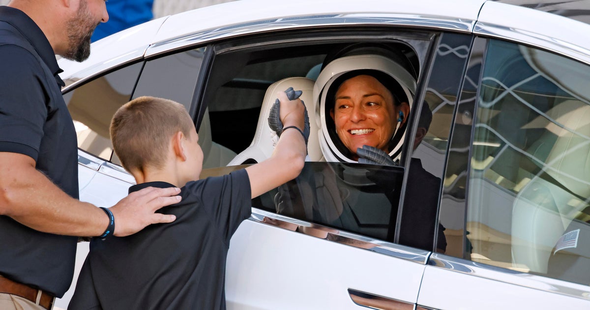 Petaluma's Col. Nicole Mann becomes first Native American woman in ...