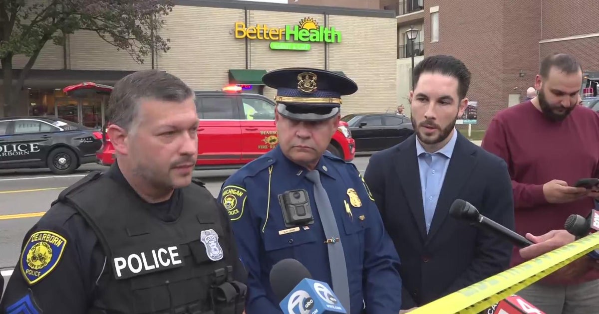 Police give update on active shooting scene at Dearborn's Hampton Inn ...