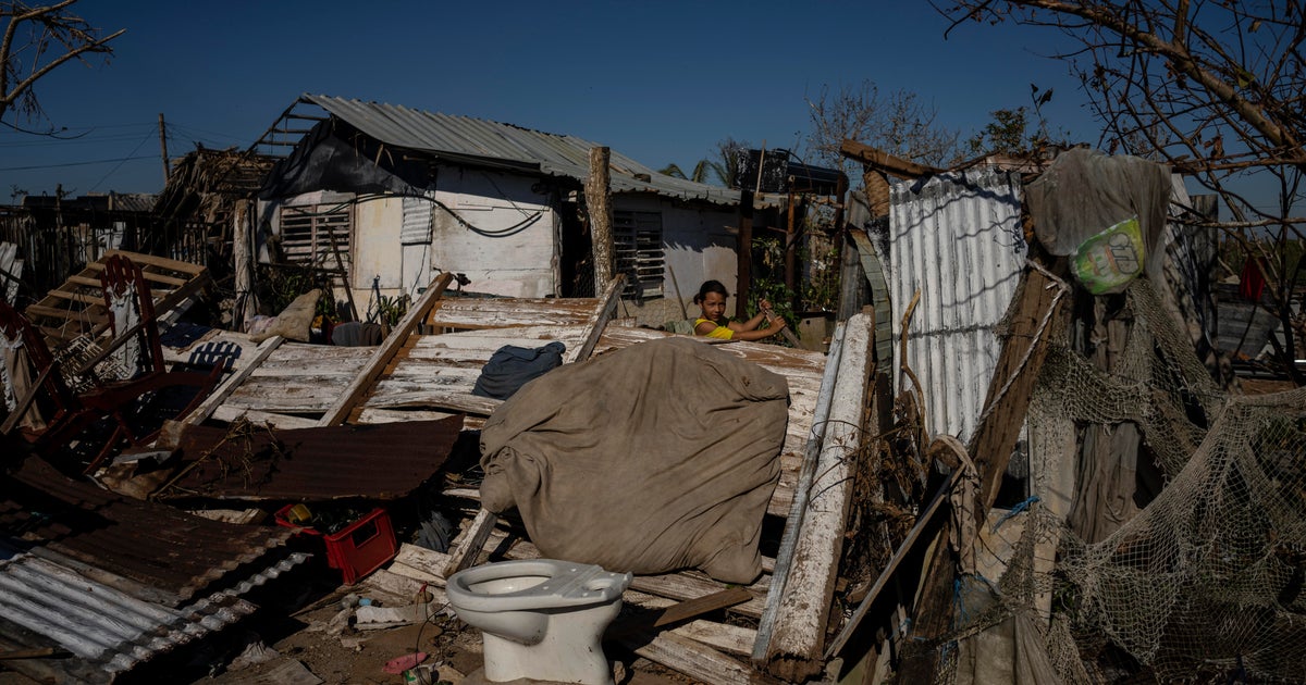 10 days later, Cubans struggling to recover from Hurricane Ian - CBS Miami