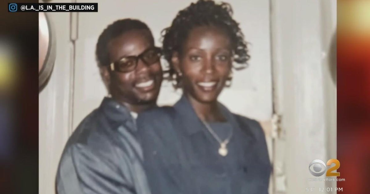 Man stabbed to death after argument aboard MTA bus - CBS New York