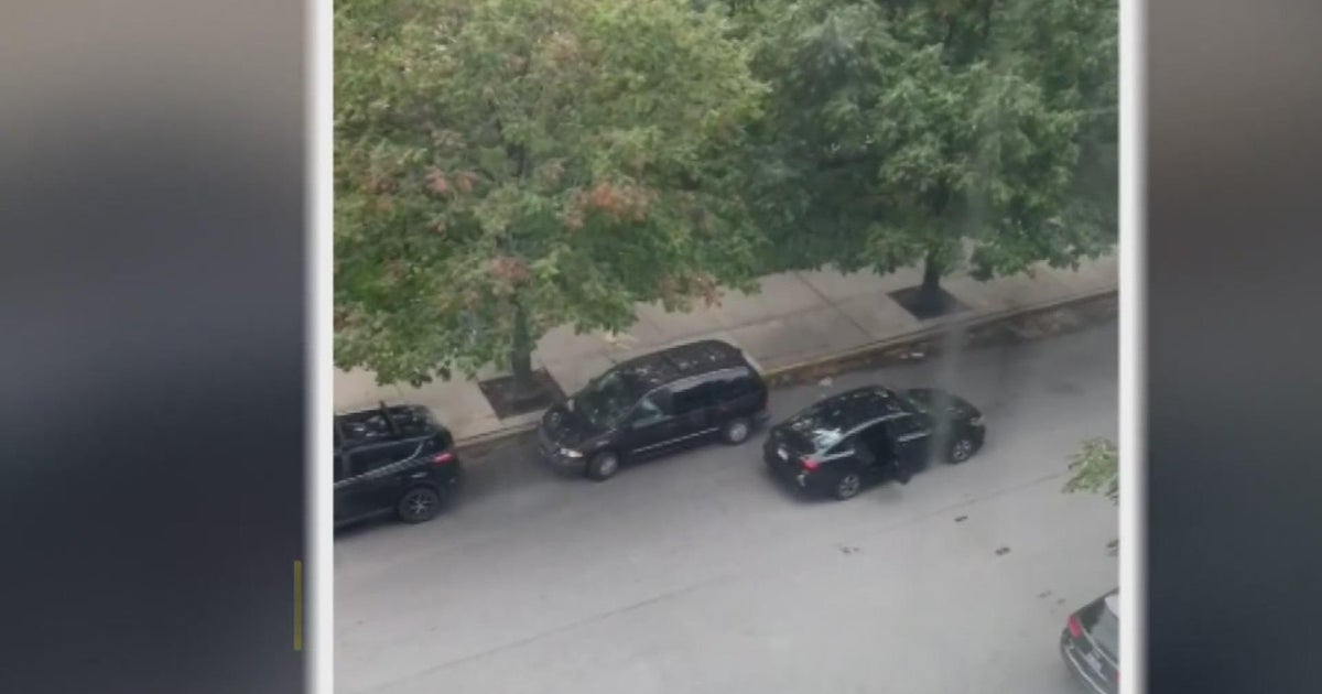 Chicago police holding demonstration on street safety amid string of ...