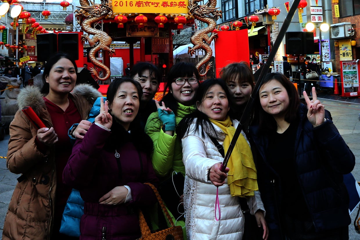 Japan ditches COVID border restrictions to welcome back foreign ...