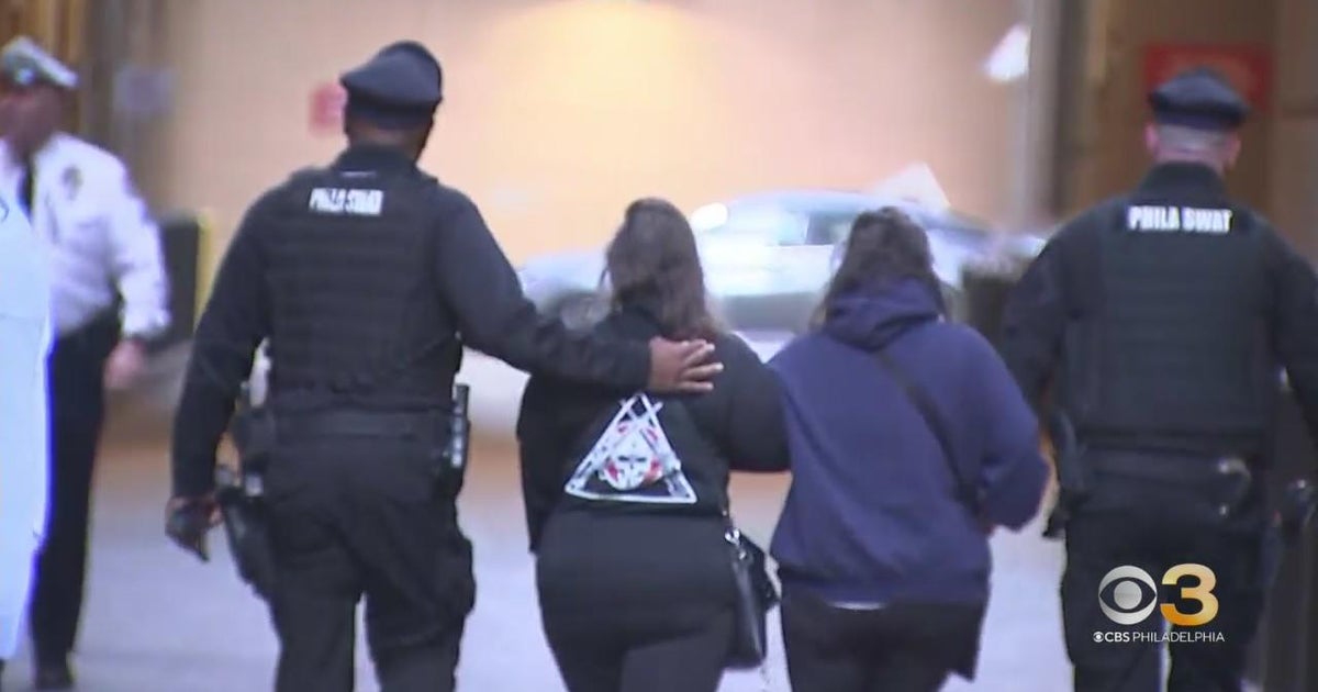 2 Philly SWAT officers released from hospital after shootout - CBS ...