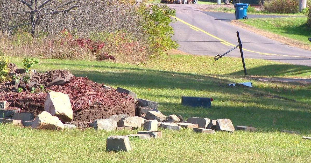 Second teen girl dies from injuries suffered in Barron County crash ...