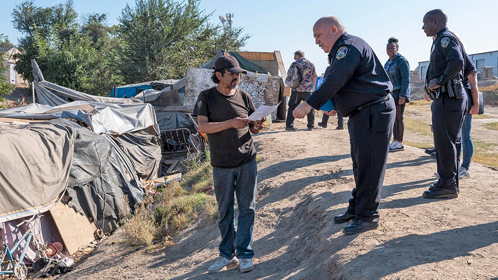 Police chief joins outreach to homeless residents at risk in Stockton ...