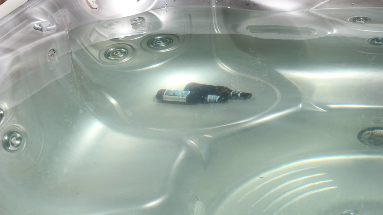 Ecstasy, "evil" and a hot tub: The strange circumstances in the death ...