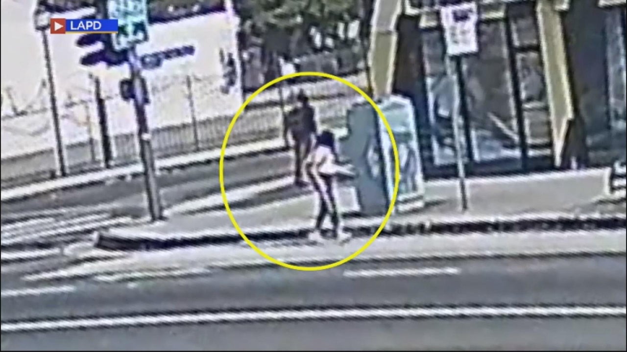 Stories About Stabbing - CBS Los Angeles