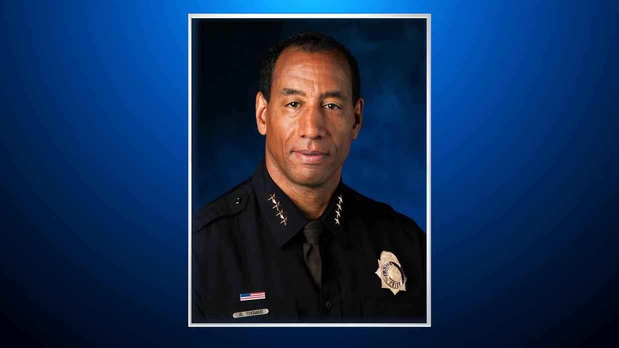 Ron Thomas officially sworn in as Denver Police Chief - CBS Colorado