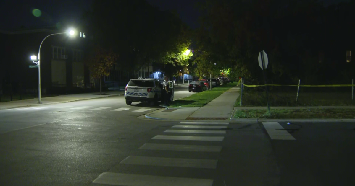 Chicago shooting: 12-year-old boy shot in West Side drive-by - CBS Chicago
