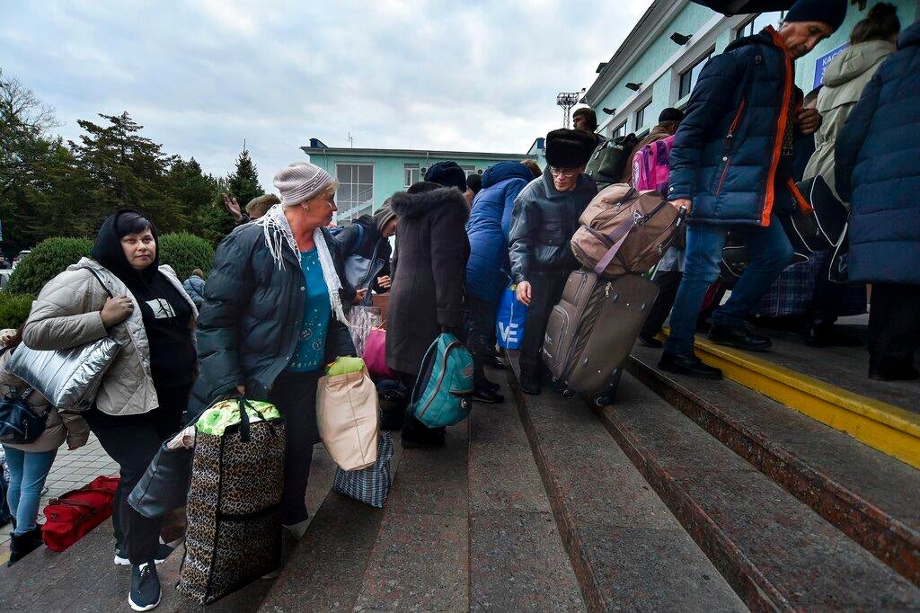 Russian-installed authorities order evacuation of Ukrainian city of ...