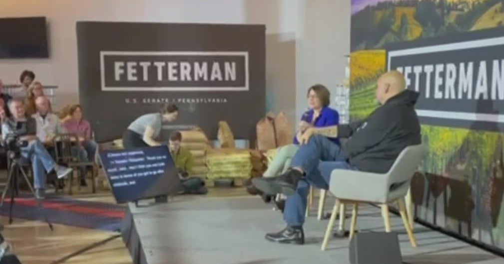 Oz, Fetterman on campaign trail raising millions - CBS Philadelphia Oz, Fetterman on campaign trail raising millions - CBS Philadelphia