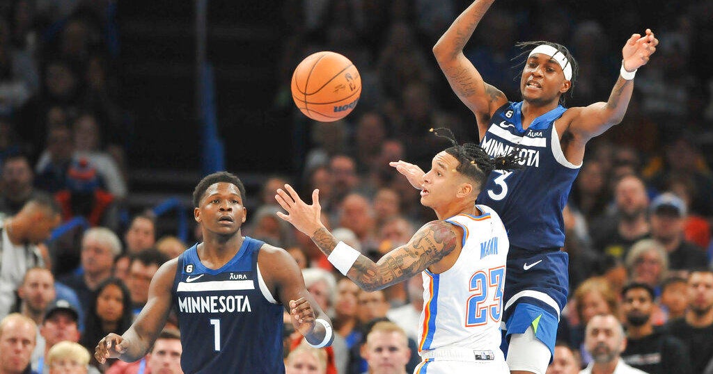 Anthony Edwards scores 30, Timberwolves roll past Thunder 116-106 - CBS ...