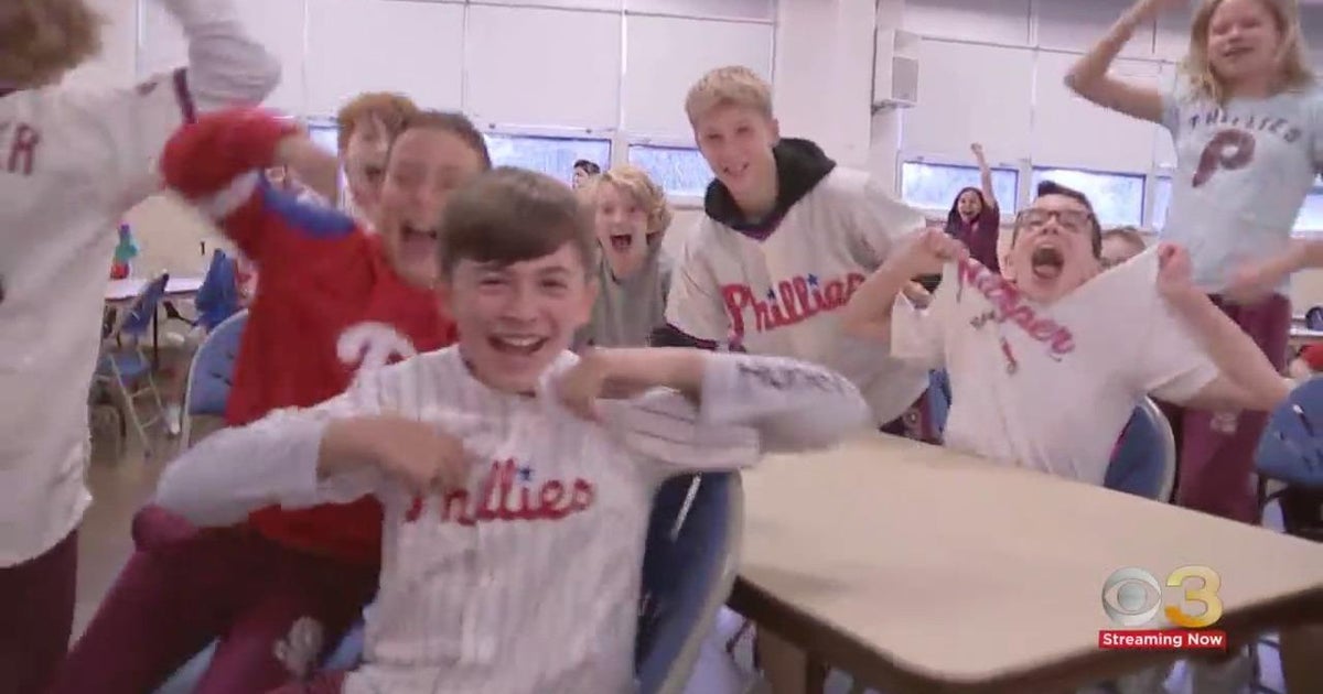 Young Phillies fans celebrate as team heads to World Series - CBS ...