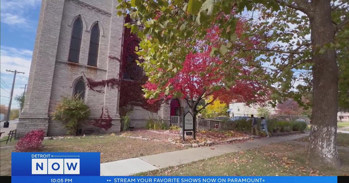 Detroit pastor celebrates 20 years on the job - CBS Detroit