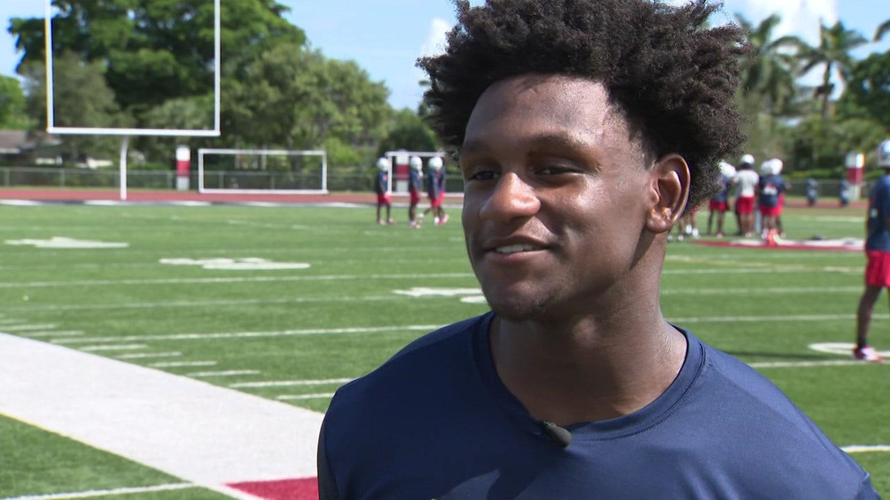 CBS4 Nat Moore Trophy | WFOR-TV CBS Miami
