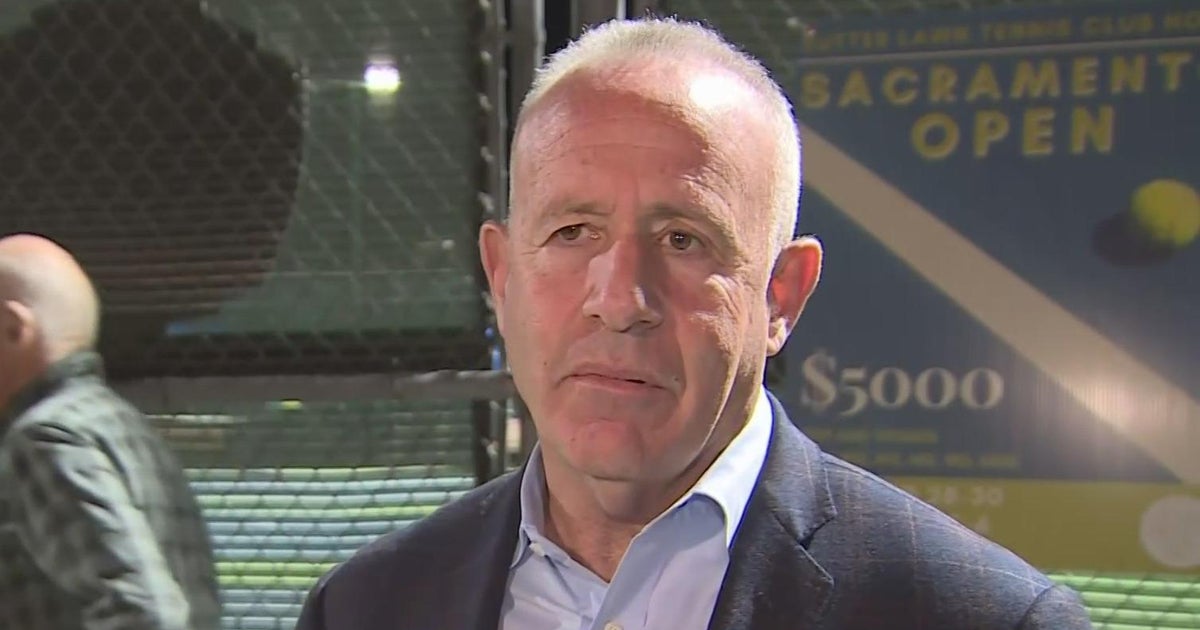 Mayor Darrell Steinberg attends East Sacramento community meeting after ...