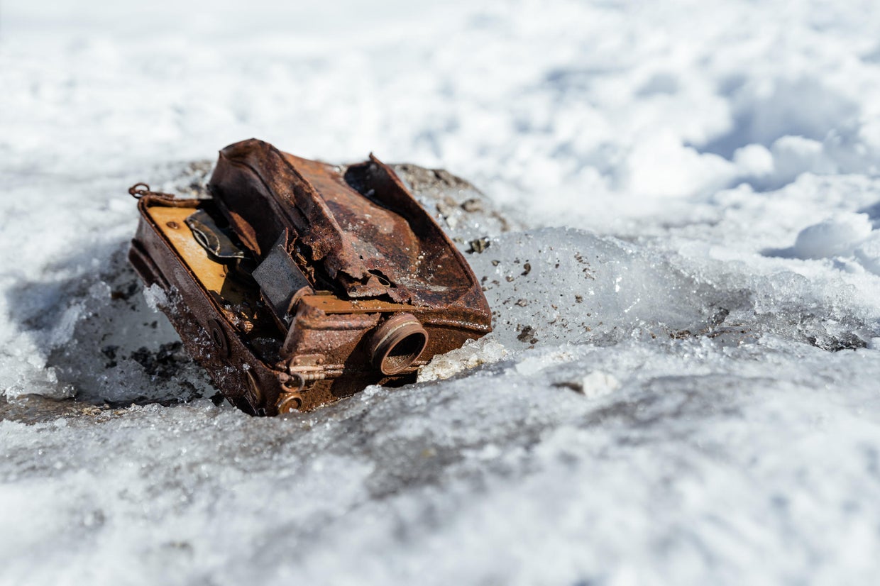 A camera left in the Yukon by a legendary explorer in 1937 is found 85 ...