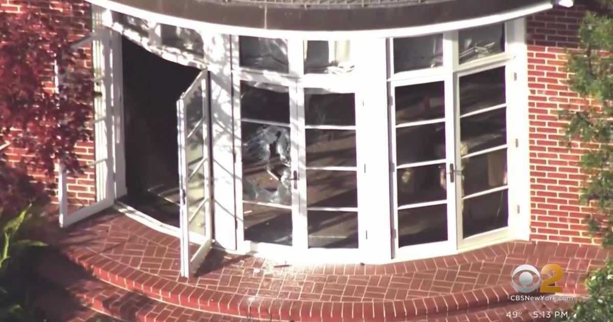 Nancy Pelosi's husband violently assaulted inside San Francisco home ...