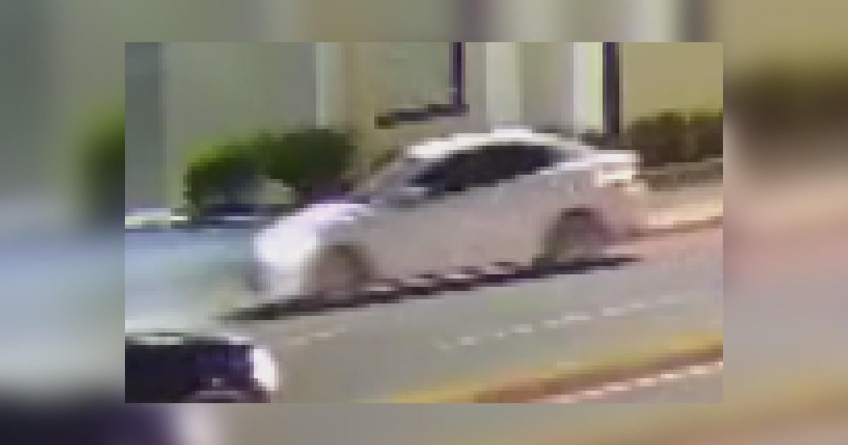 Niles police look for car that hit 67-year-old and fled - CBS Chicago