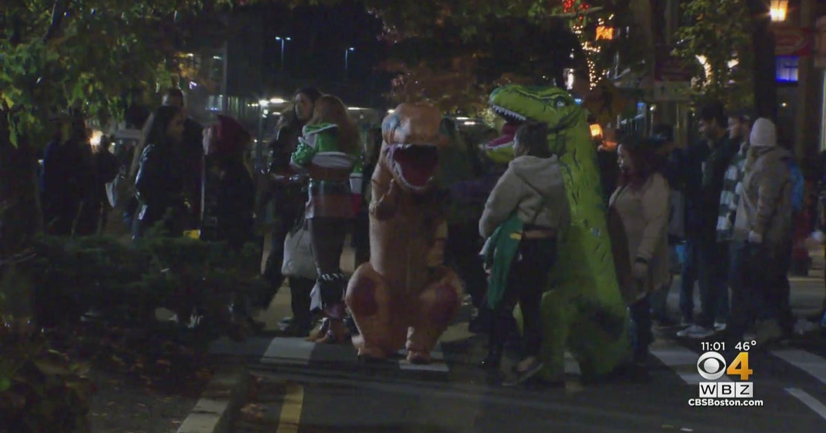Halloween celebrations continue Sunday night - CBS Boston