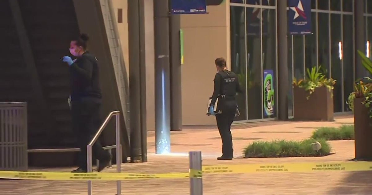 Migos rapper Takeoff dead after Houston shooting, rep says - CBS ...