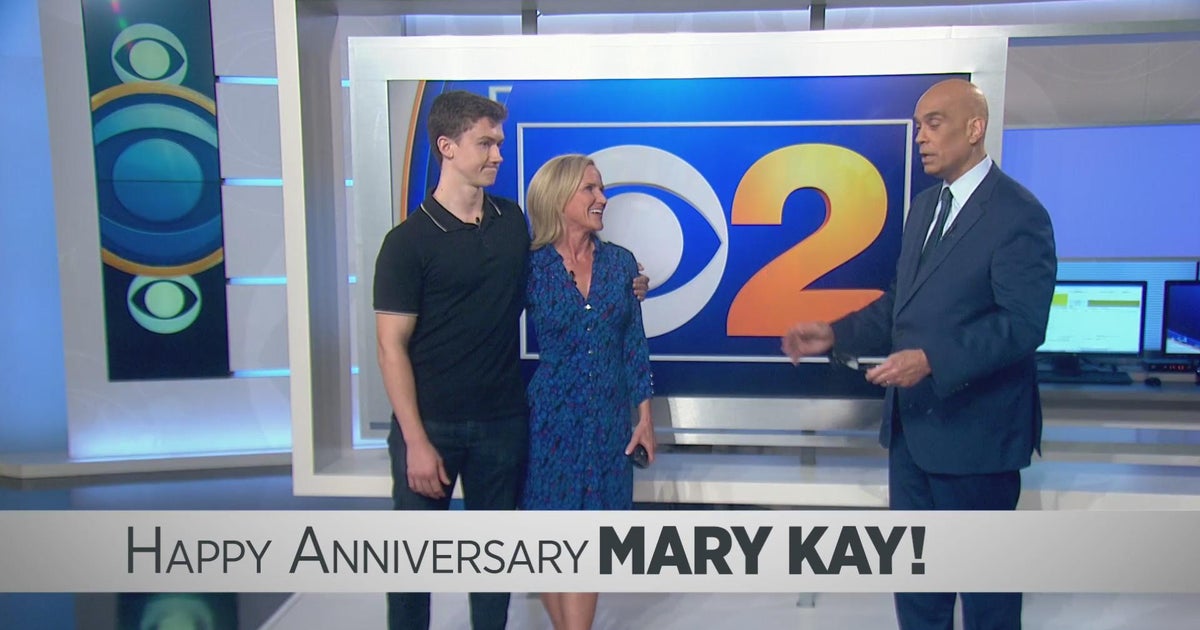 Mary Kay celebrates 20 years at CBS 2 - CBS Chicago