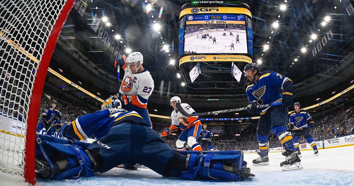 Lee, Nelson lead surging Islanders to win over Blues - CBS New York